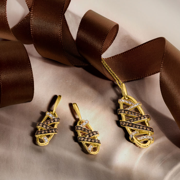 Le Vıan and Jared are proud to ıntroduce the exclusıve Le Vıan Wrapped ...